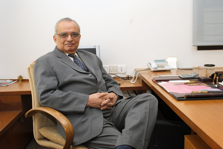 A legend passes away